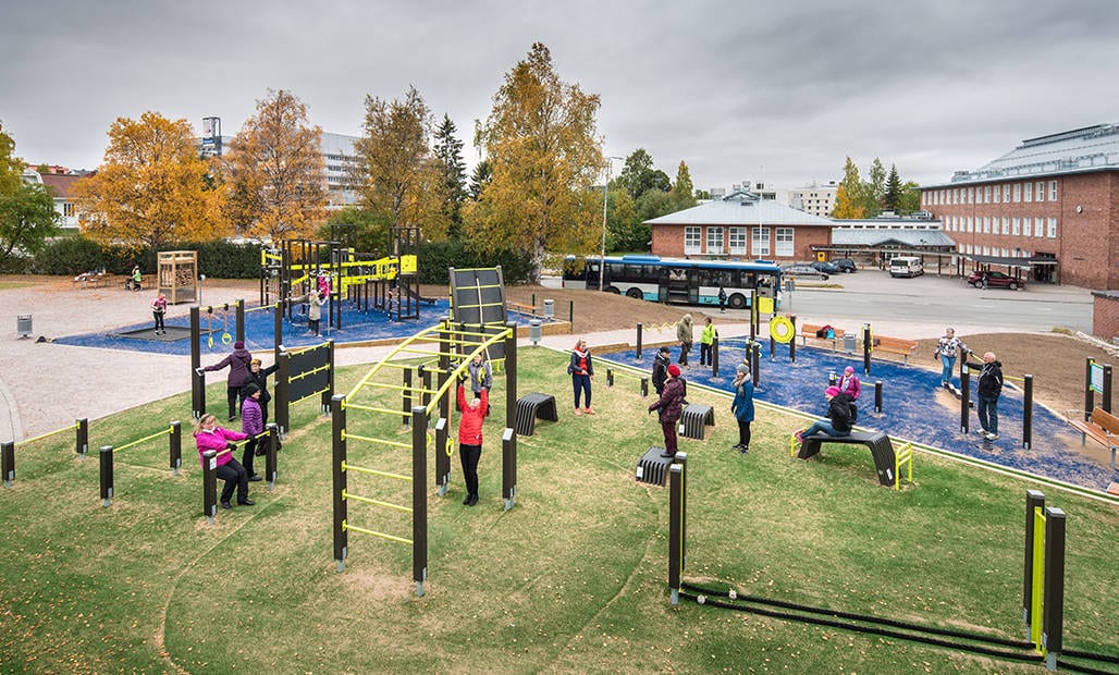 Outdoor Obstacle Course Equipment | MRC Recreation