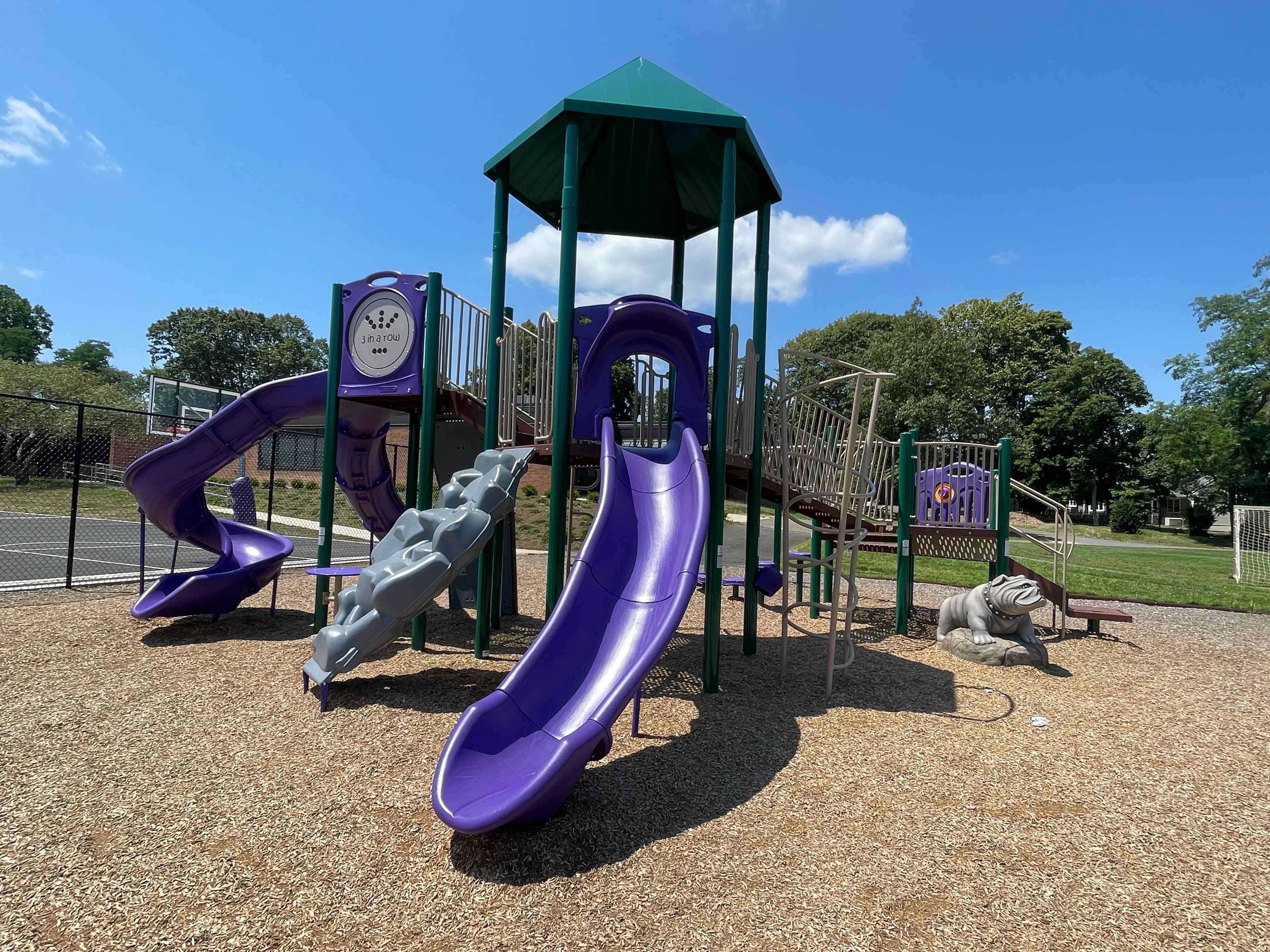 Deane Porter Elementary School Gallery | MRC Recreation