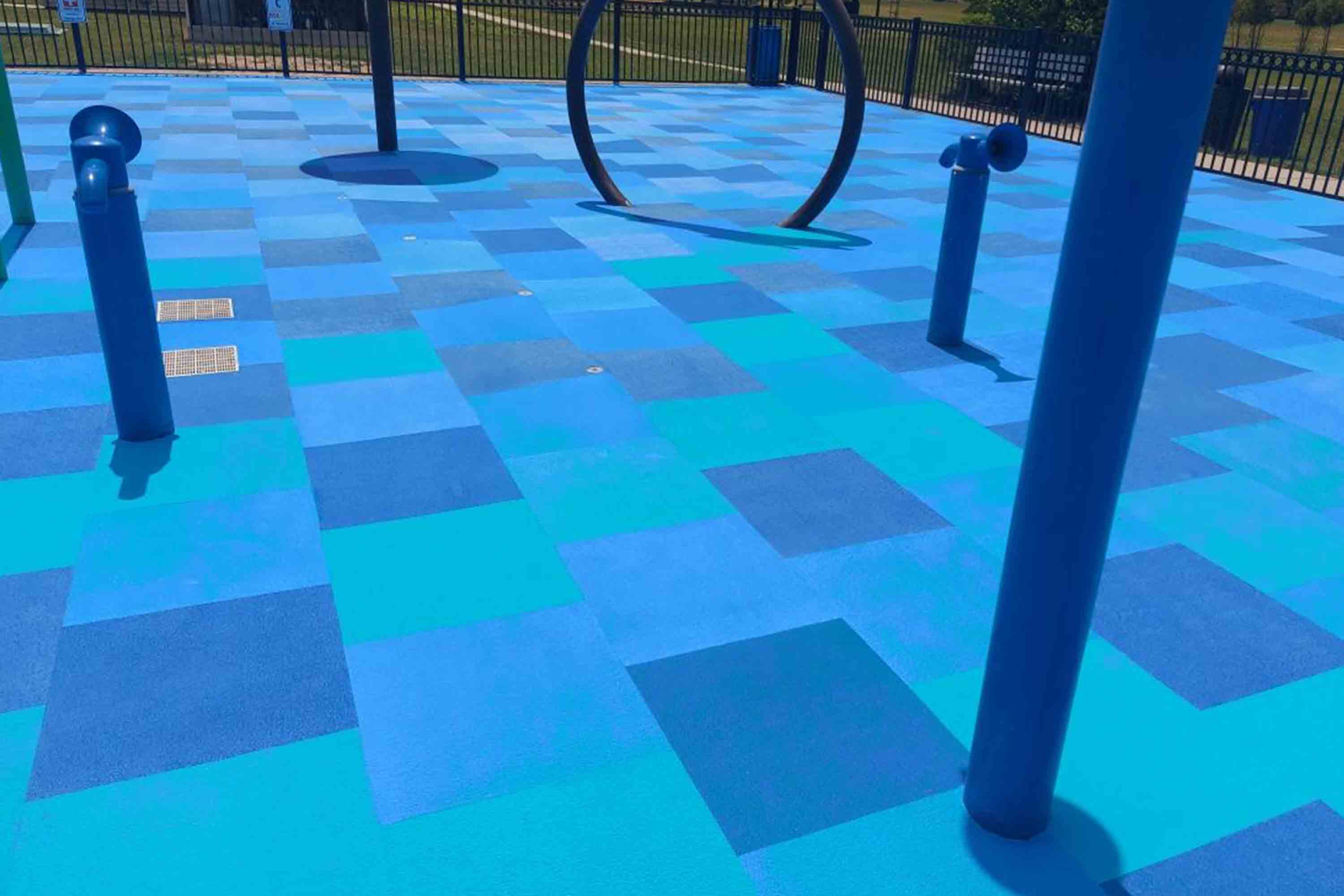 Slip Resistant Aquatic Surfacing | Splash Pad Surfacing | MRC Rec